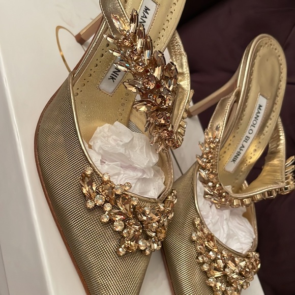 Manolo Blahnik | Shoes | Mano Blanhik Mesh Gold Lurum | Poshmark